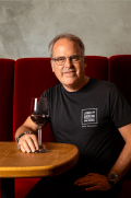About – James Suckling | Wine Central